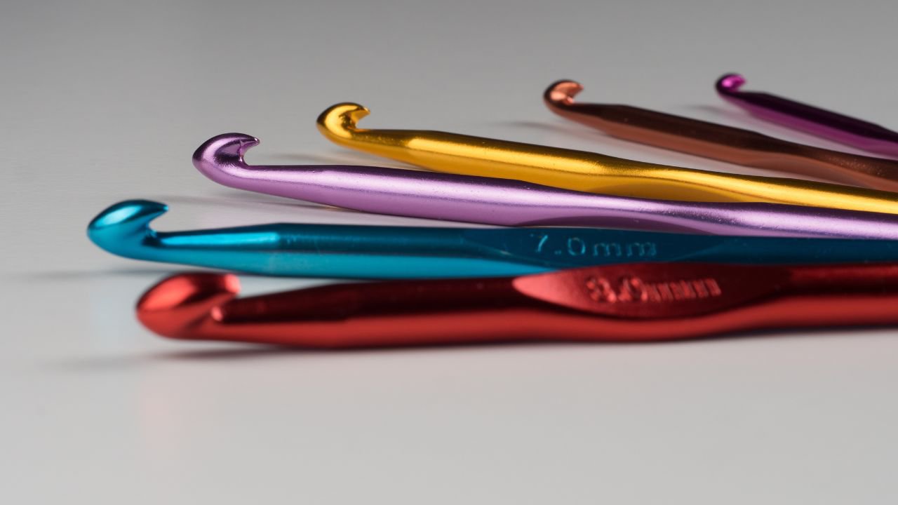 The ULTIMATE Guide to Preventing PAIN from CROCHETING - Elise Rose Crochet