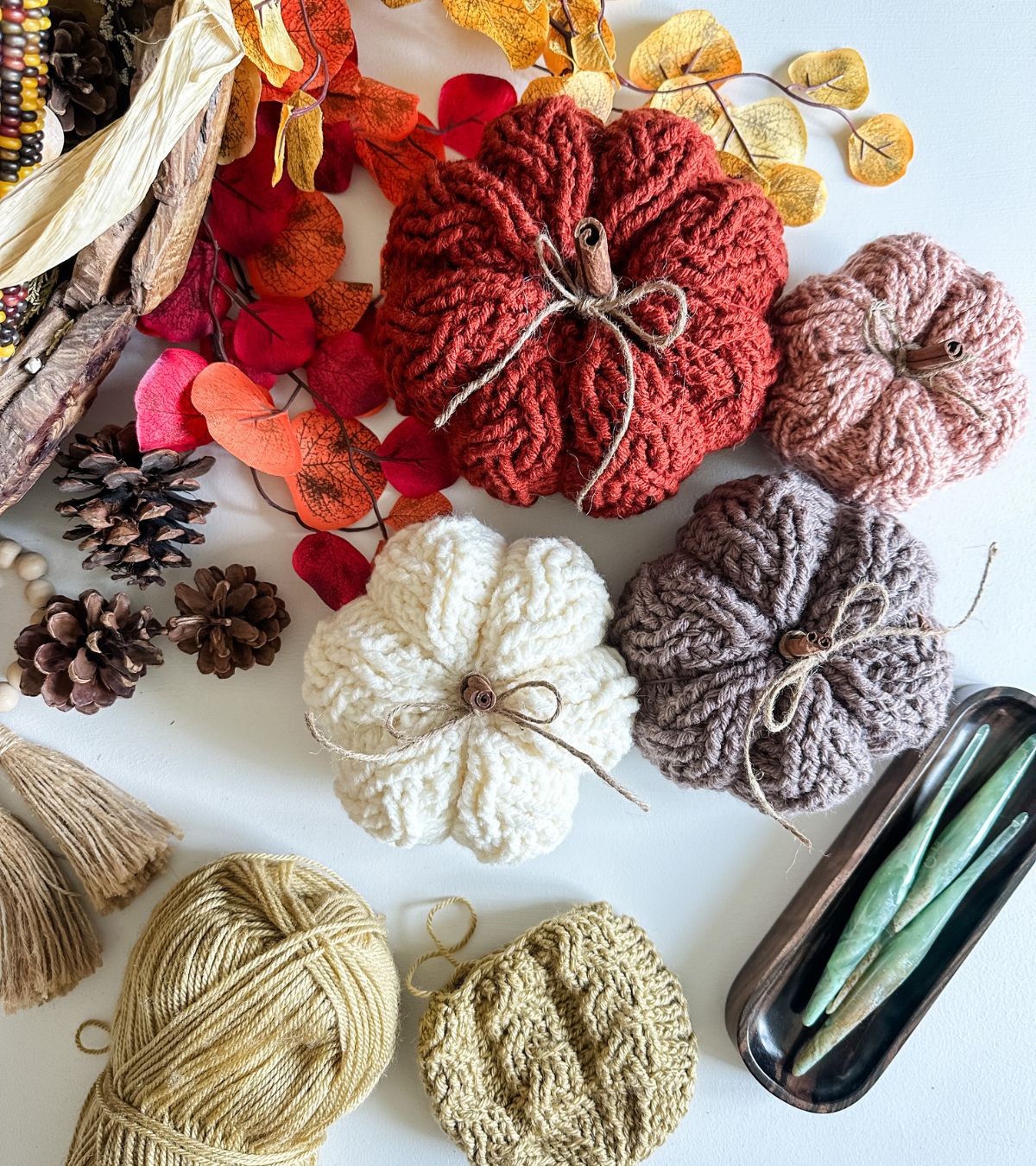 25 [NEW] COZY Crochet, Knitting & Amigurumi Patterns for Fall - Elise ...