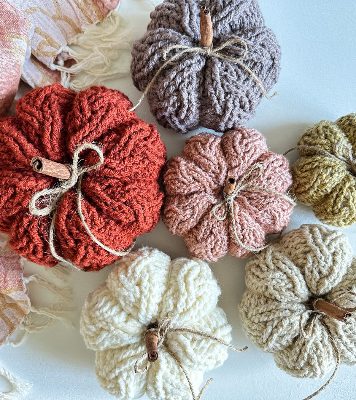 25 [NEW] COZY Crochet, Knitting & Amigurumi Patterns for Fall - Elise ...
